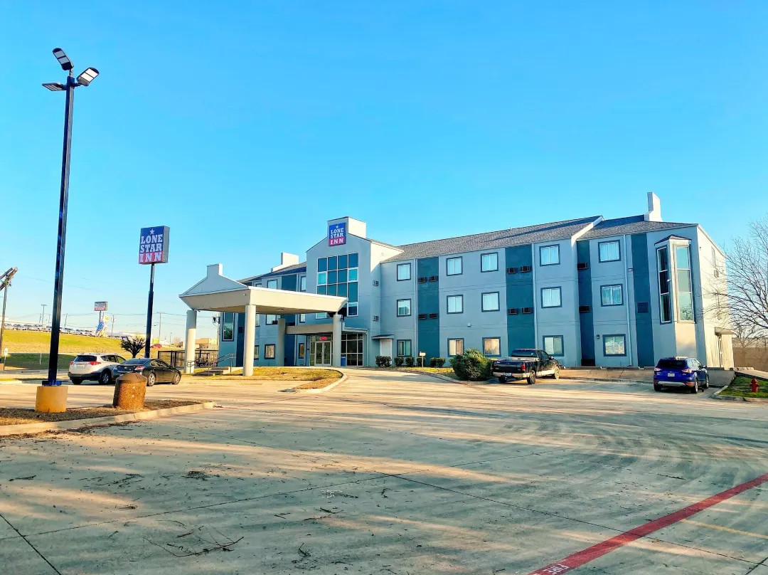 Lone Star Inn - Decatur