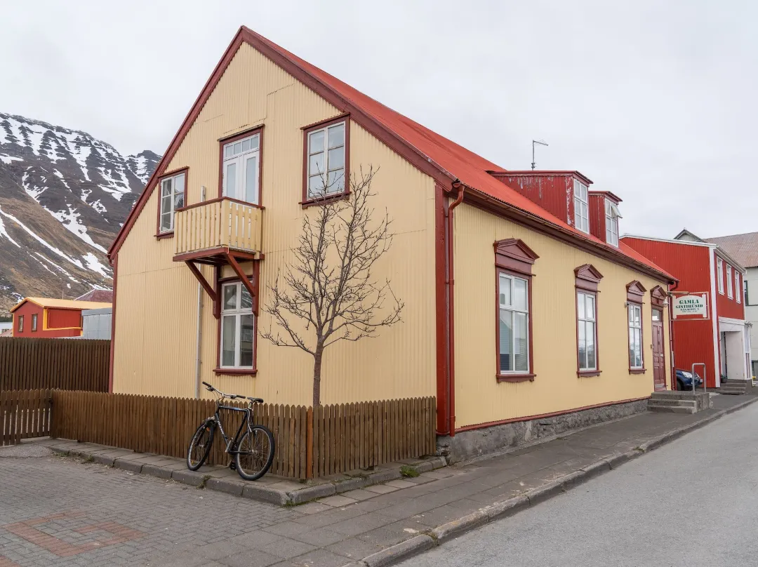 Guesthouse ÍSafjördur - Gamla - Island