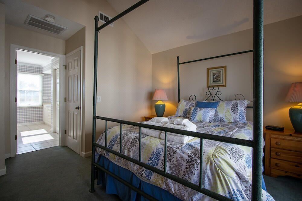 709 Ocean Cottage - Edisto Beach, SC