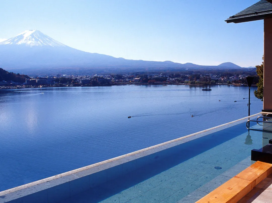 The Kukuna - Lake Kawaguchi