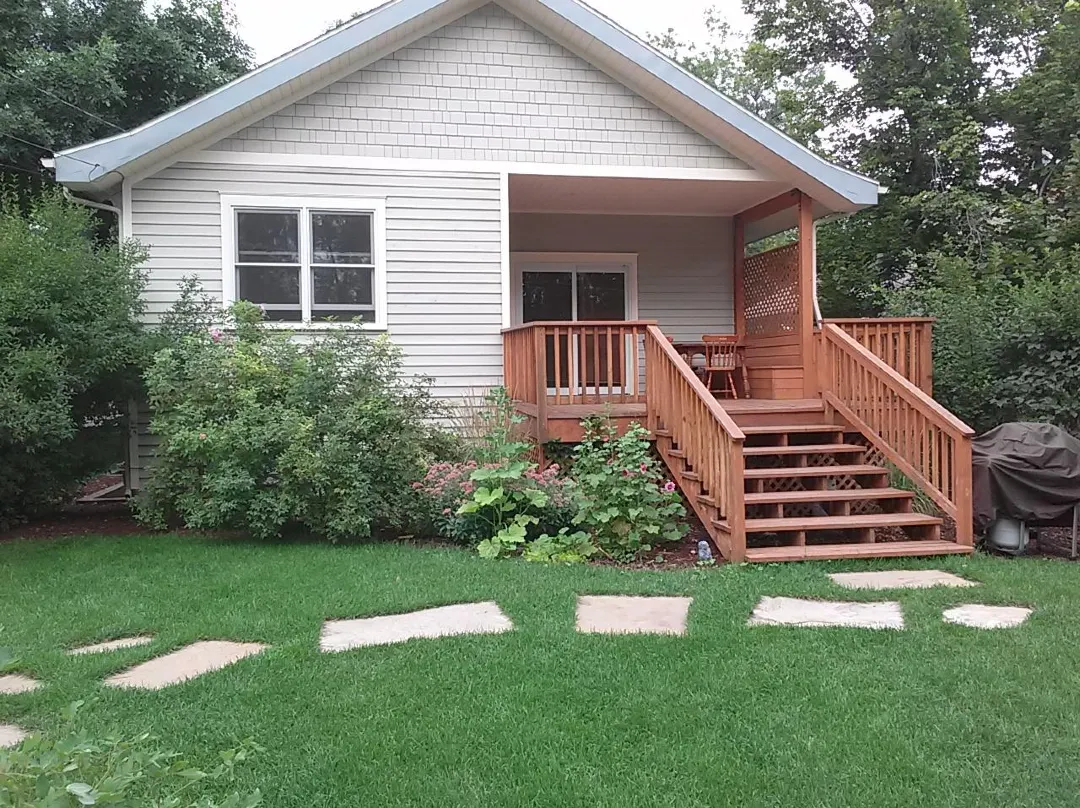 Charming Haven With Scenic Creek Access - Cozy And Inviting Retreat - Bozeman, MT