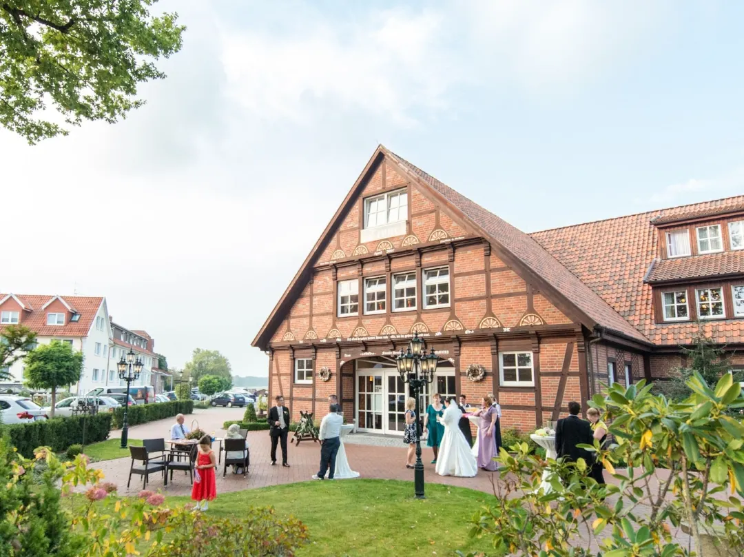 Hotel Hennies - Isernhagen