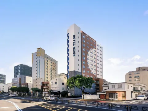 Hotel Moon - Jeju-si
