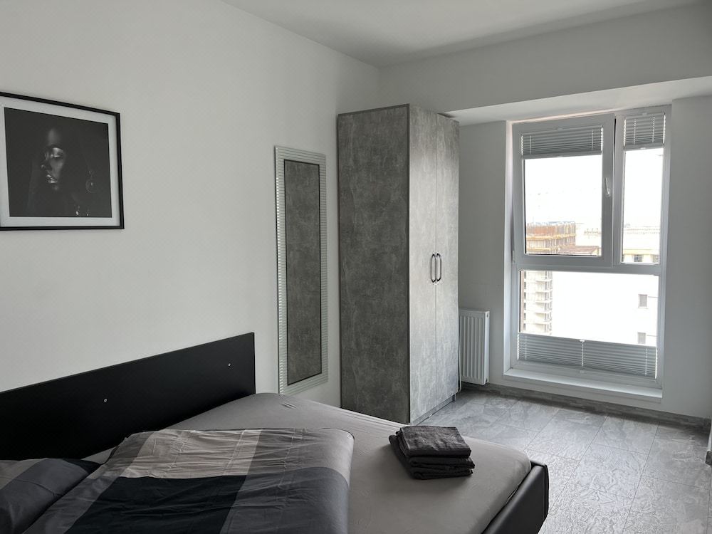 Cozy 2-room Penthouse Lakeview W14 - 부쿠레슈티