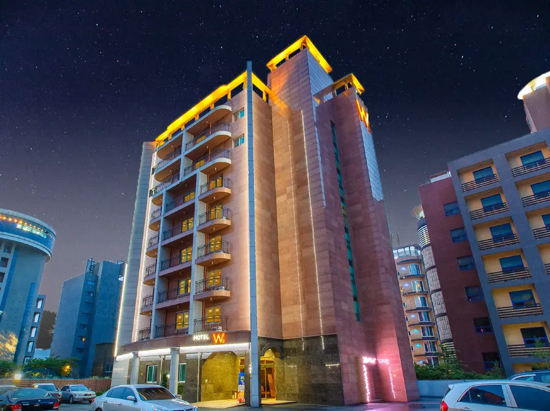 Paju W2 Hotel - Paju