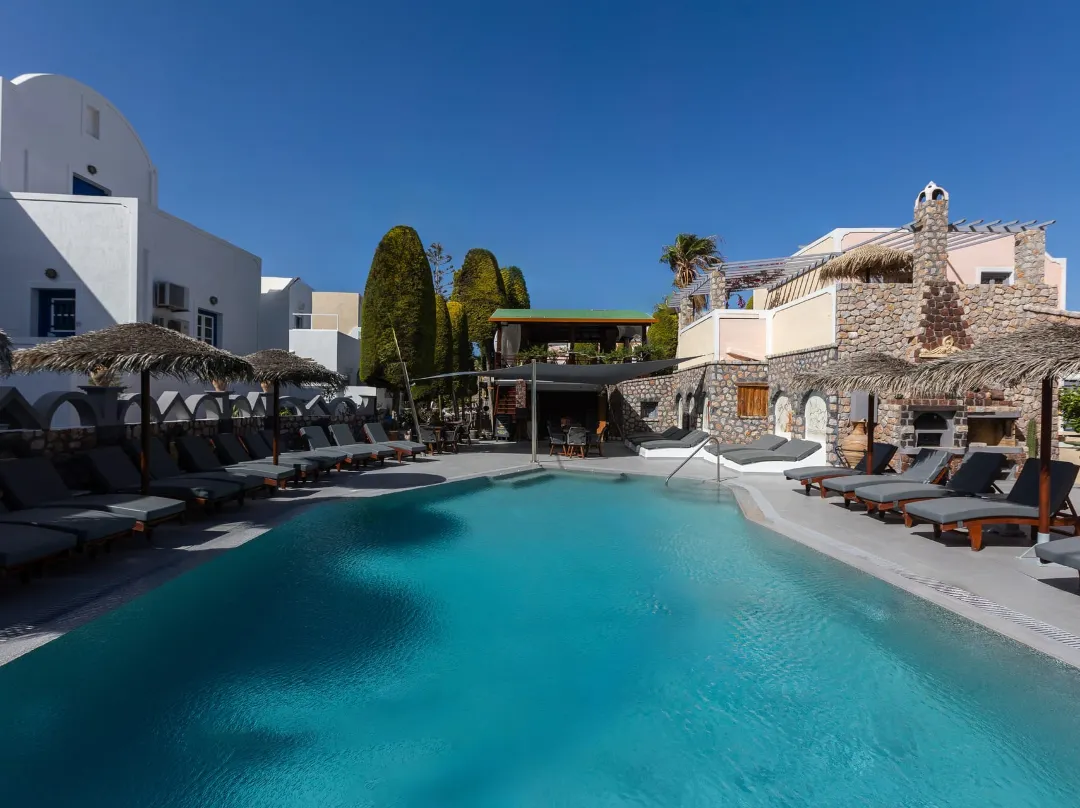 Polydefkis Hotel - Santorini