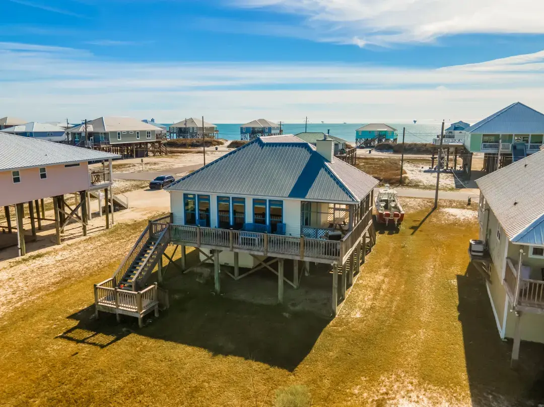 Sandy Beach And Direct Bay View - Stunning Coastal Retreat - Dauphin Island, AL