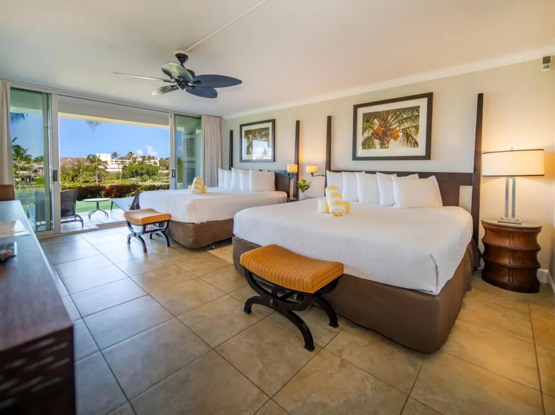 Partial Ocean View And Lanai Dining - Charming Coastal Escape - Lahaina