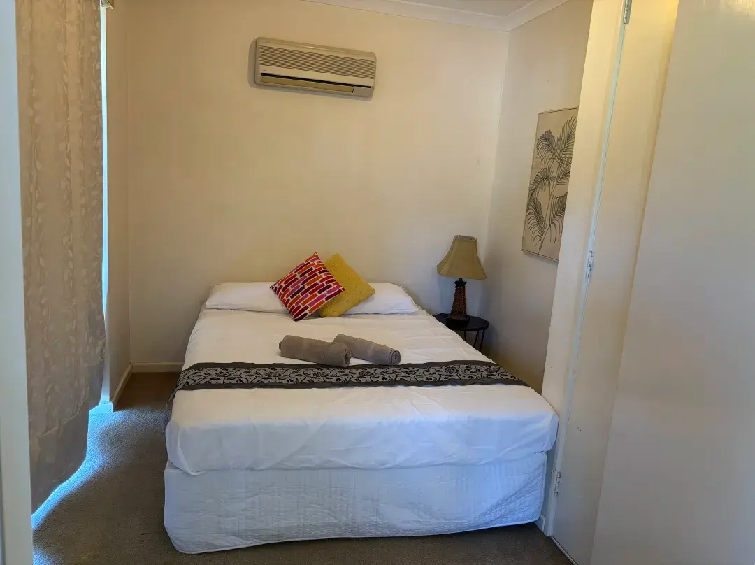 Beautiful Two Bedrooms Apartment With Free Parking - Perth