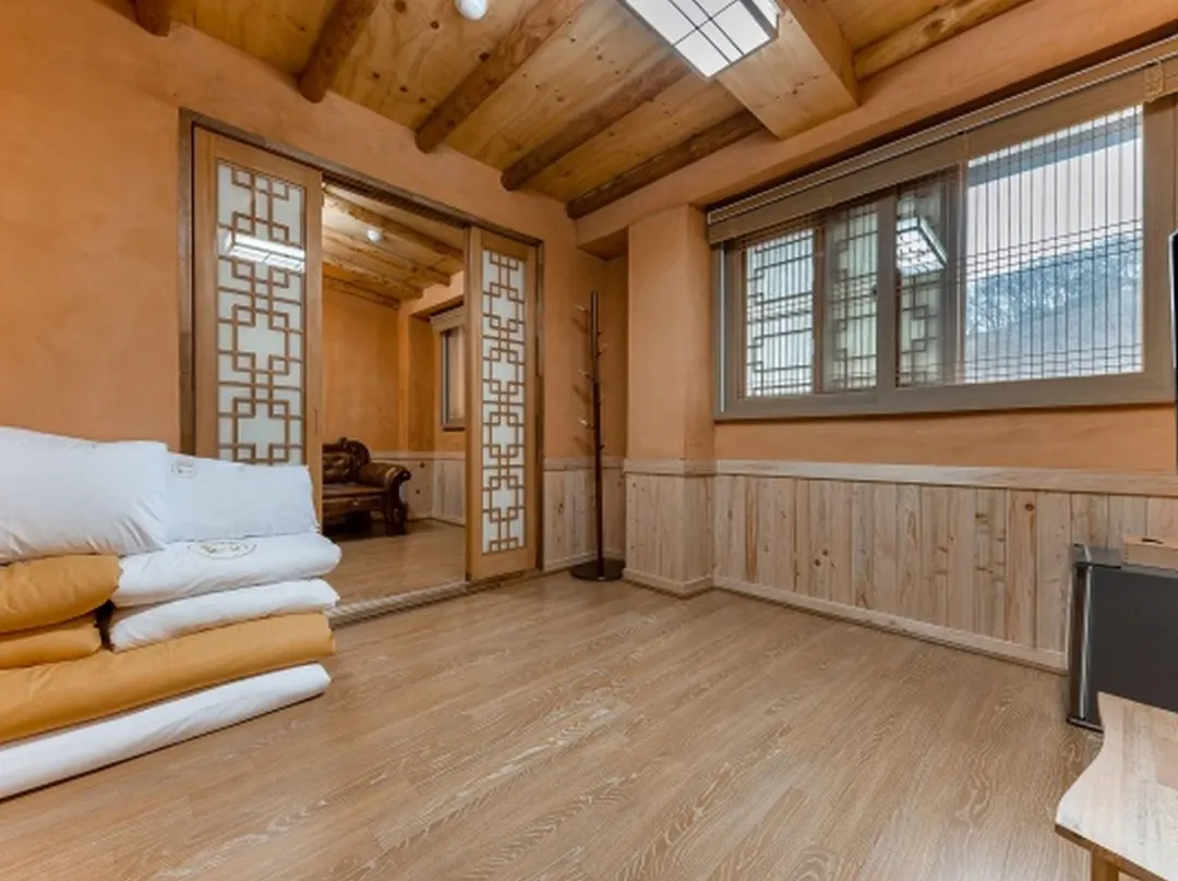 Gongju Choi Hanok Hotel - Jeongeup-si