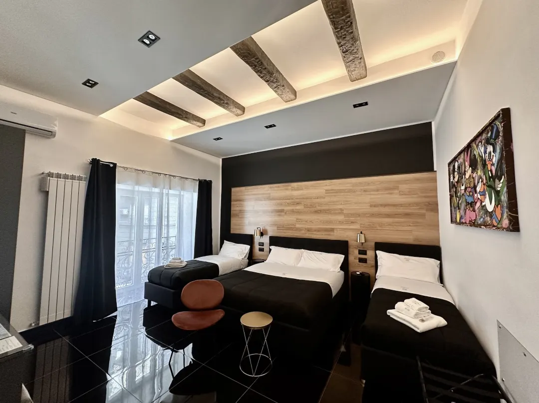Elegance Rooms Spaccanapoli - Neapel