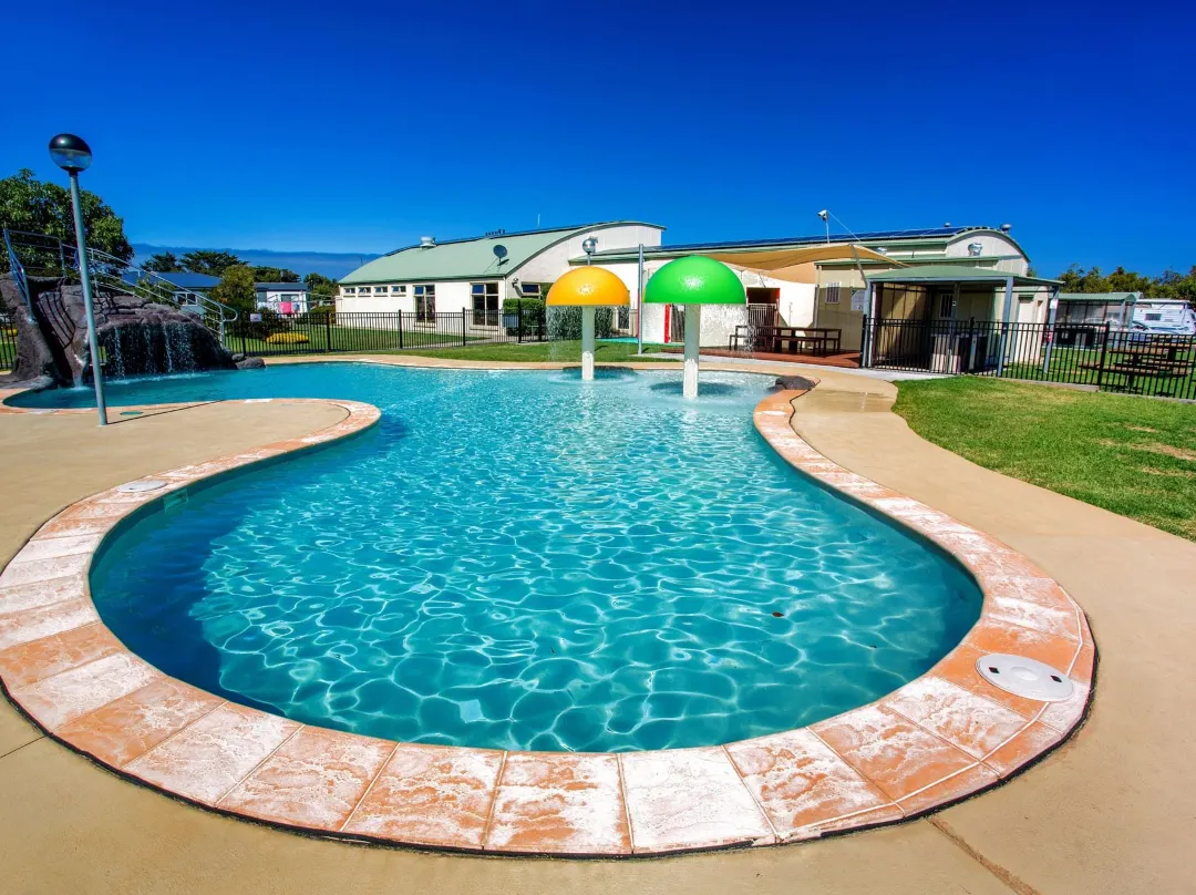 Nrma Warrnambool Riverside Holiday Park - Warrnambool