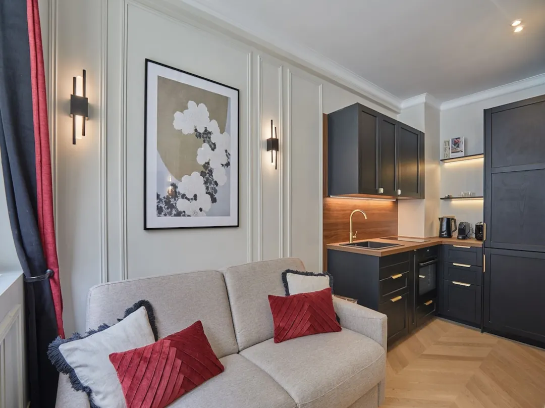Eiffel Tower Apartment Invalides - Paris