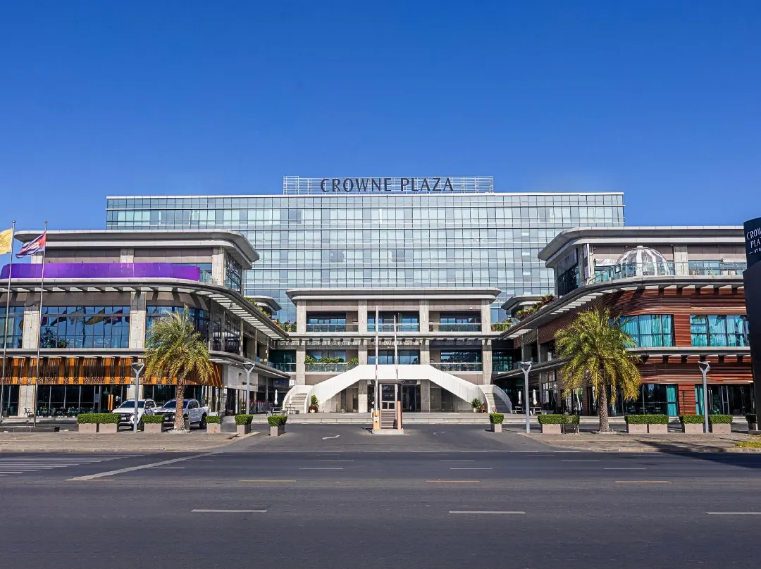 Crowne Plaza Phnom Penh By Ihg - Phnom Penh