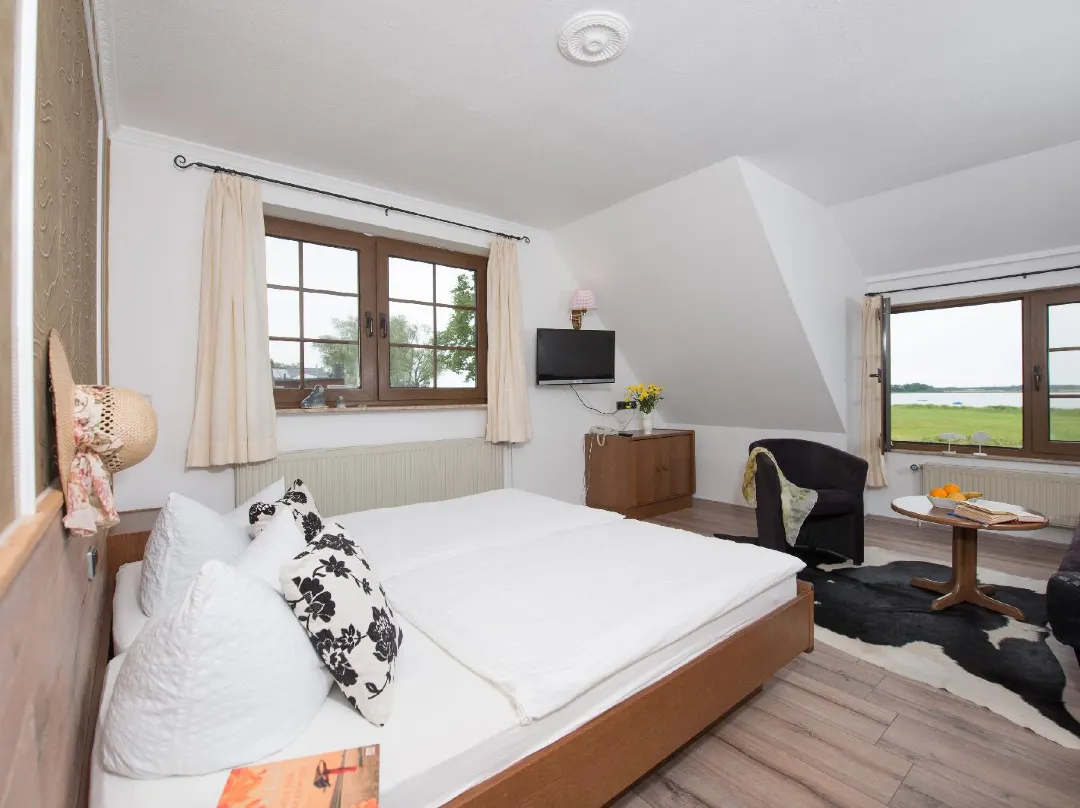 Pension Deichgraf Middelhagen - Rügen