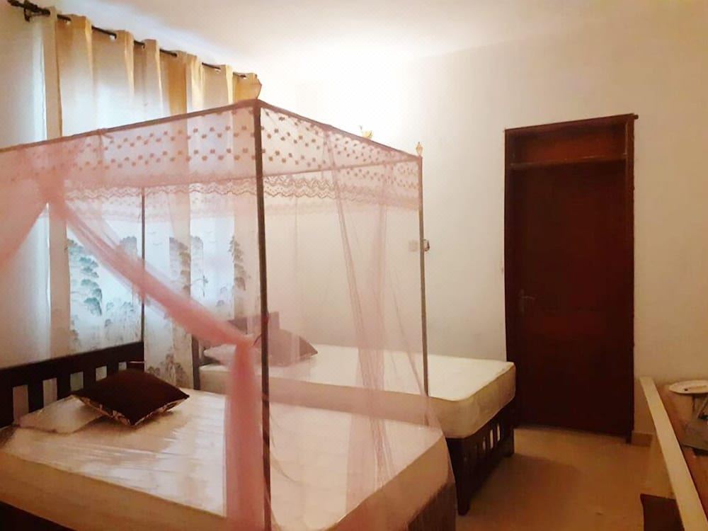 Express View Inn - Kampala