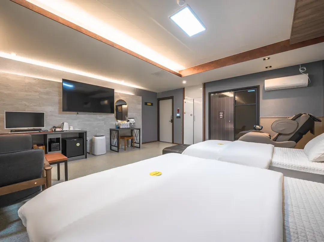 Hotel Yeogiuhtte Pohang Mundeok - Pohang