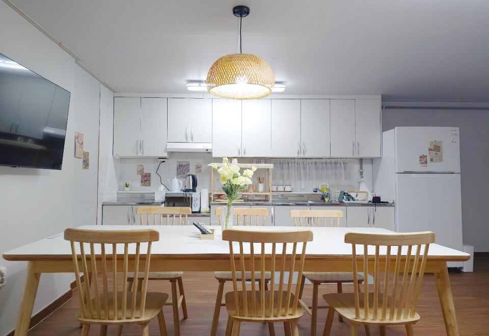 Jumunjin, Haengbok Joomun Pension, Gangneung-si Jumunjin Yeongjin Beach ...