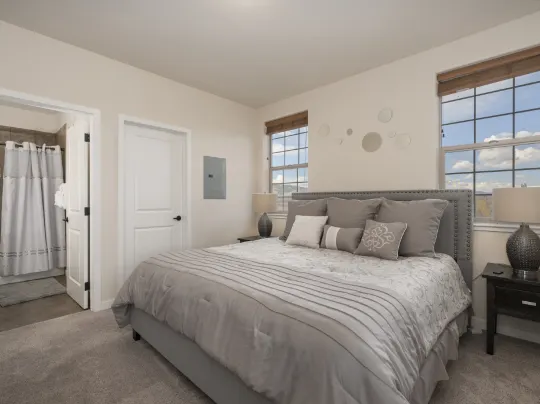 Breathtaking Mountain Vistas And Cozy Fireplace - Charming Retreat - Granby, CO