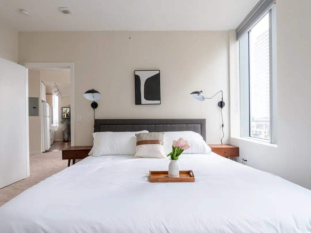 2br | Gym, Rooftop, Pool | Bellevue | Sophari A - Redmond, WA