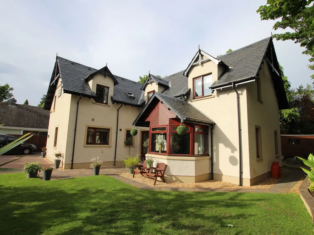 Culliss House B&b - Loch Ness