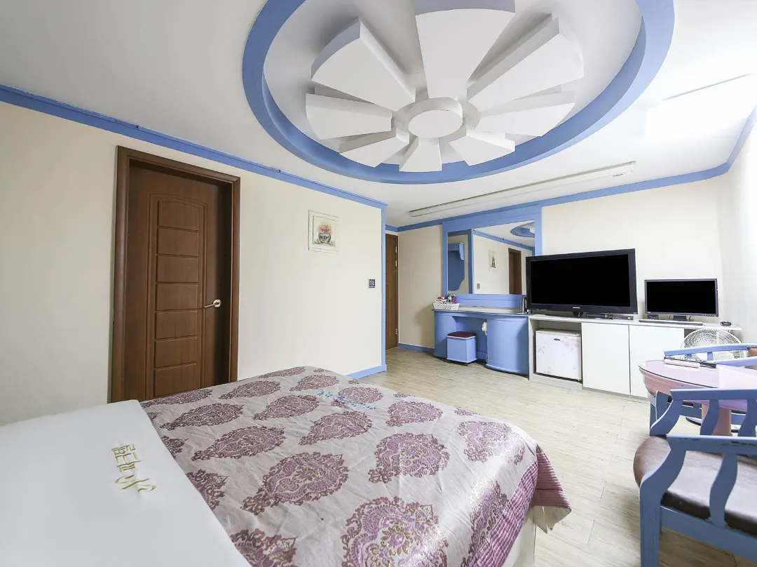 Iksan N Parktel - Gwangju