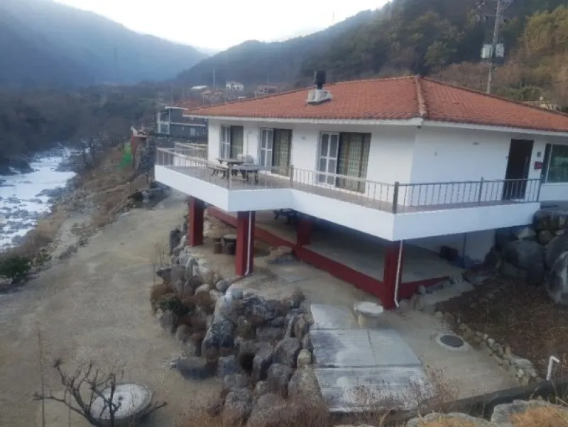 Yangyang Villa Pension - Sokcho-si