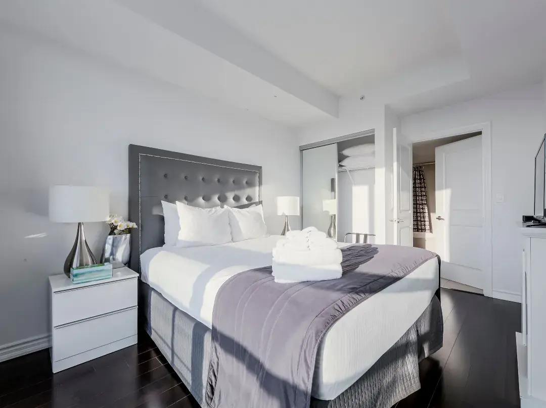 Centre-ville De Toronto, Près De Sick Kids, 2 Chambres, 6 Personnes, Balcon, 3 Télévisions, Animaux - Toronto