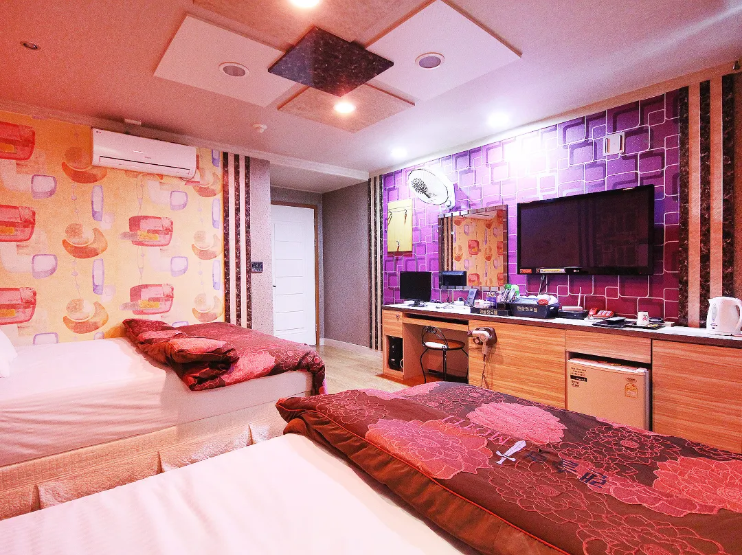 Western Wonpyeongdong Lancelot - Jinju