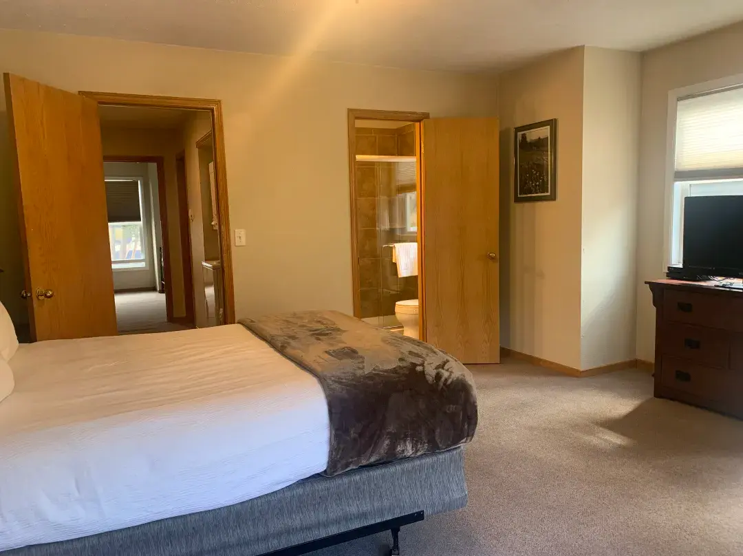 Cozy Ambiance And Spacious Living Areas - Charming Getaway - Breckenridge, CO