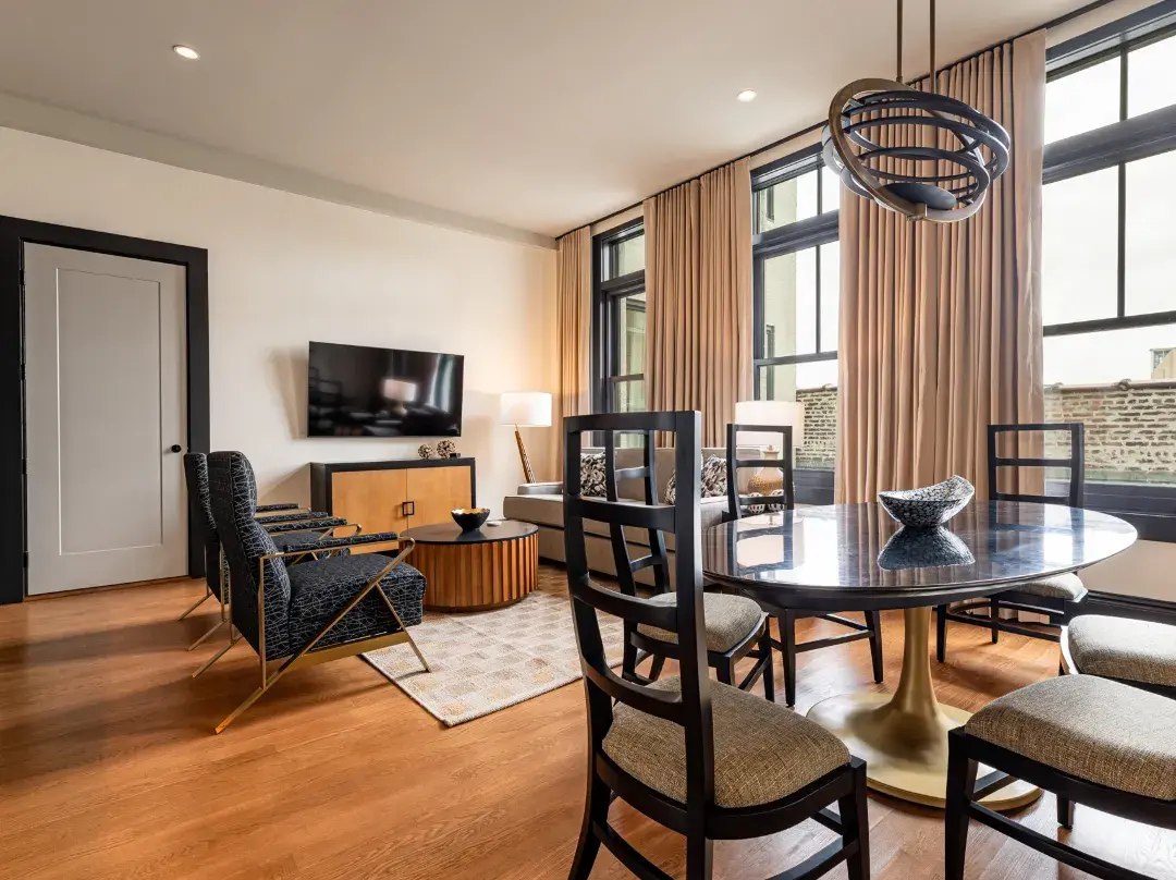 2br Private Patio In Luxe Canal St Unit | The Mayfair - New Orleans