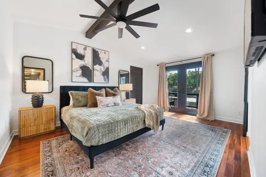 Lakefront! Heated Pool! Hot Tub! Game Room! - Hot Springs, AR