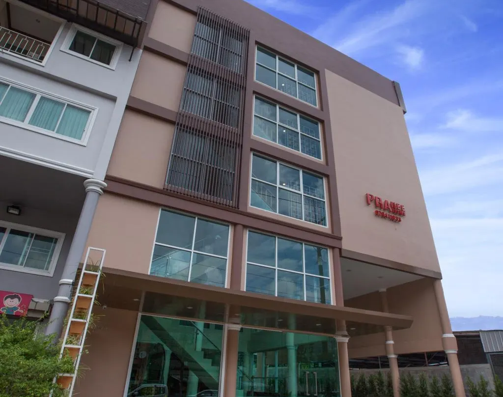 Pranee Home - Khura Buri District