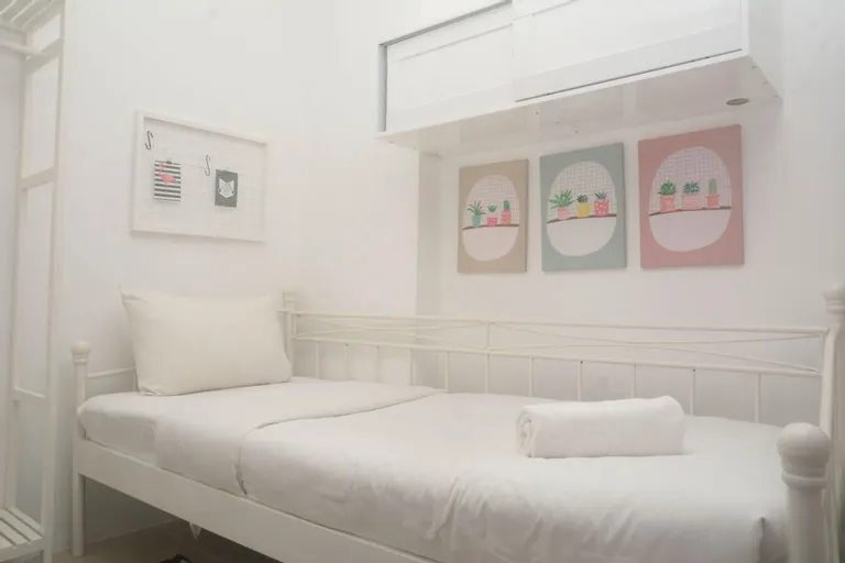 Modern And Comfort 2br Apartment At Signature Park Grande - Cawang