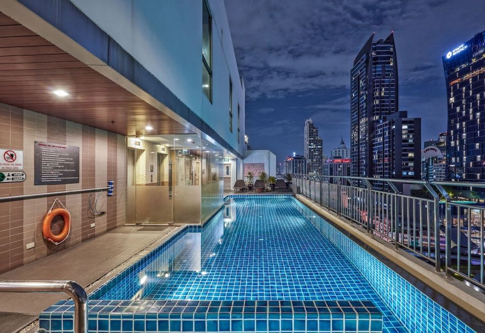 Adelphi Suites Bangkok,Bangkok - Updated Prices & Hotel Reviews 2025 ...