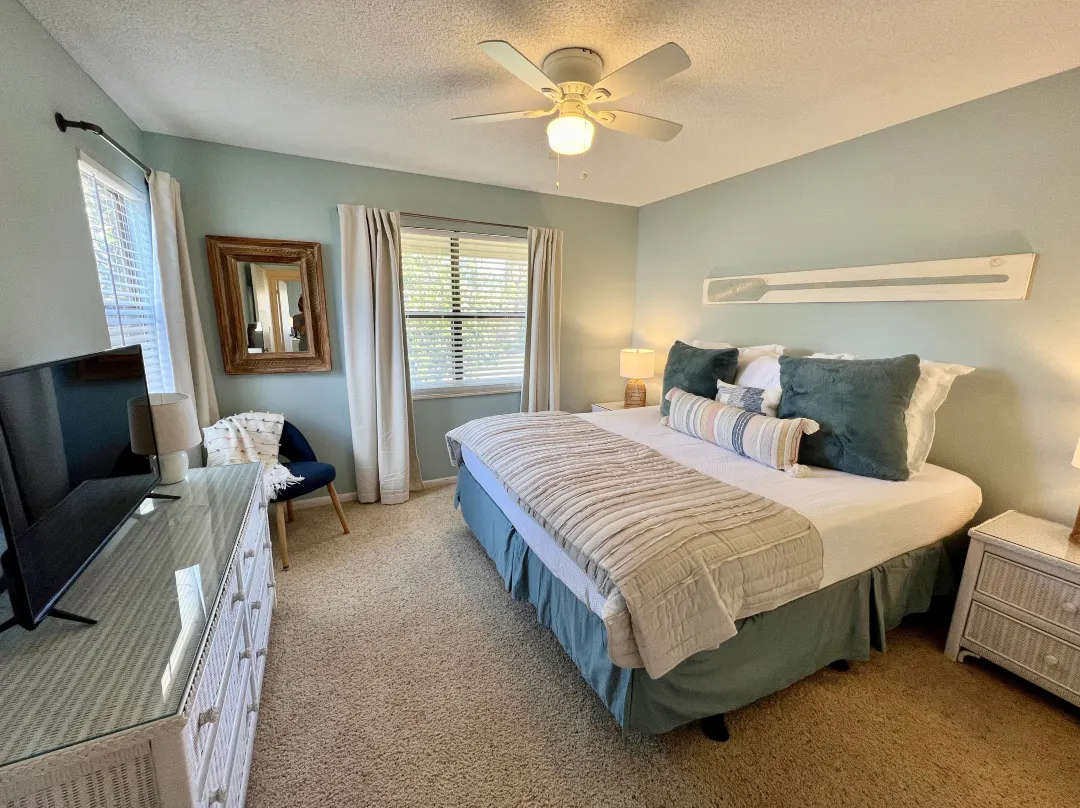 Deeded Beach Access And Outdoor Pool - Charming Getaway - Orange Beach