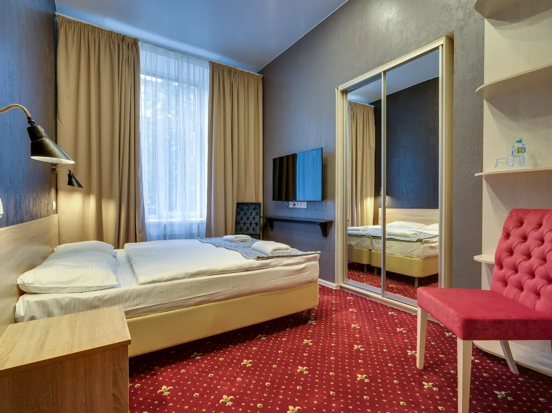 The Red Hotel - Saint Petersburg