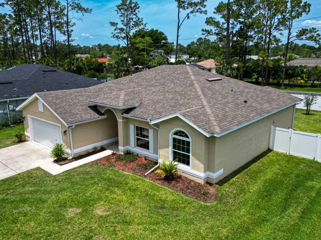 Spacious With Private Pool – Ideal For Families - Palm Coast, FL