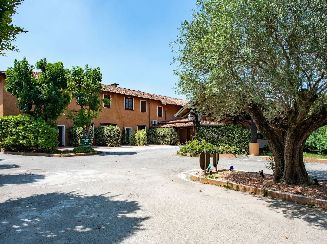 Charlie Hotel Charme & Comfort - Lodi