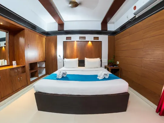 Black Beach Resort - Varkala