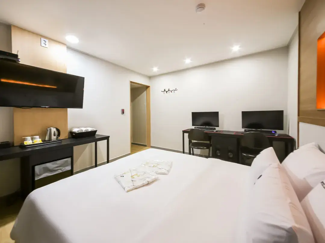 Gunsan Hotel Lin - 군산시