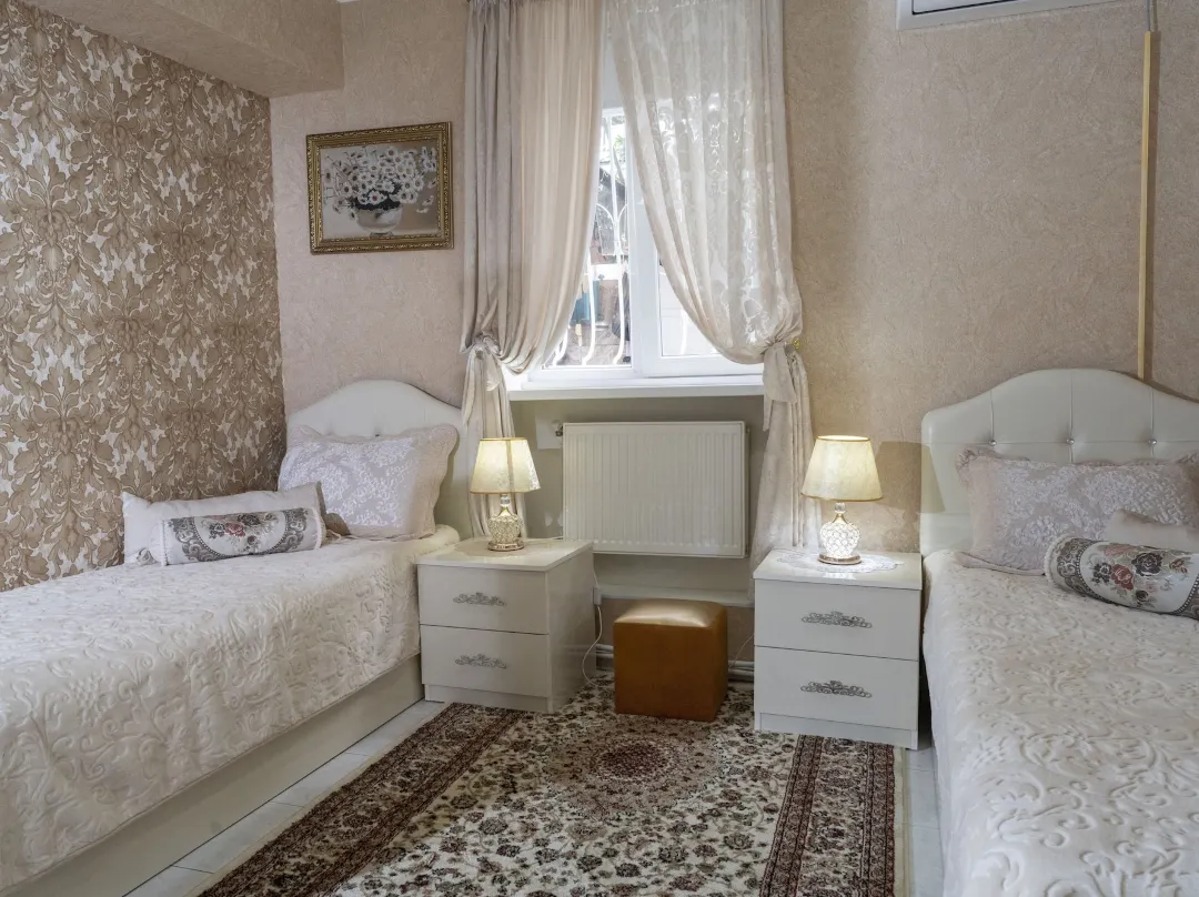 Elia Boutique Hostel & Apart-hotel - Tbilisi