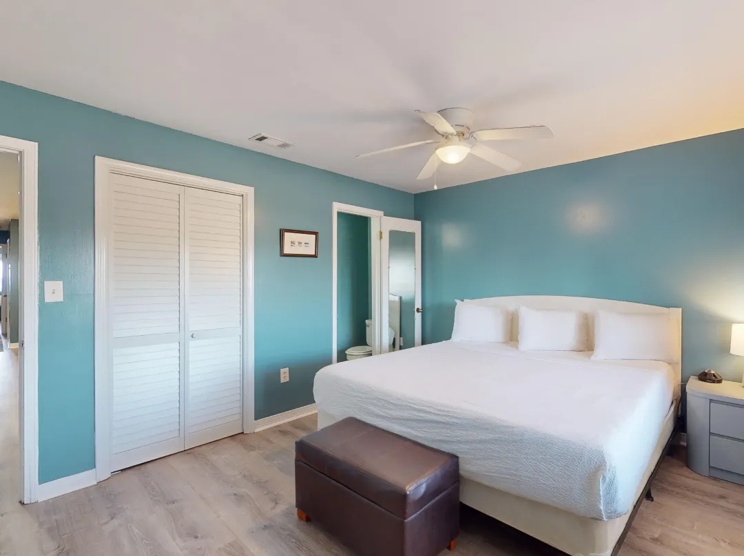 Front Beach Retreat B2 - Panama City Beach