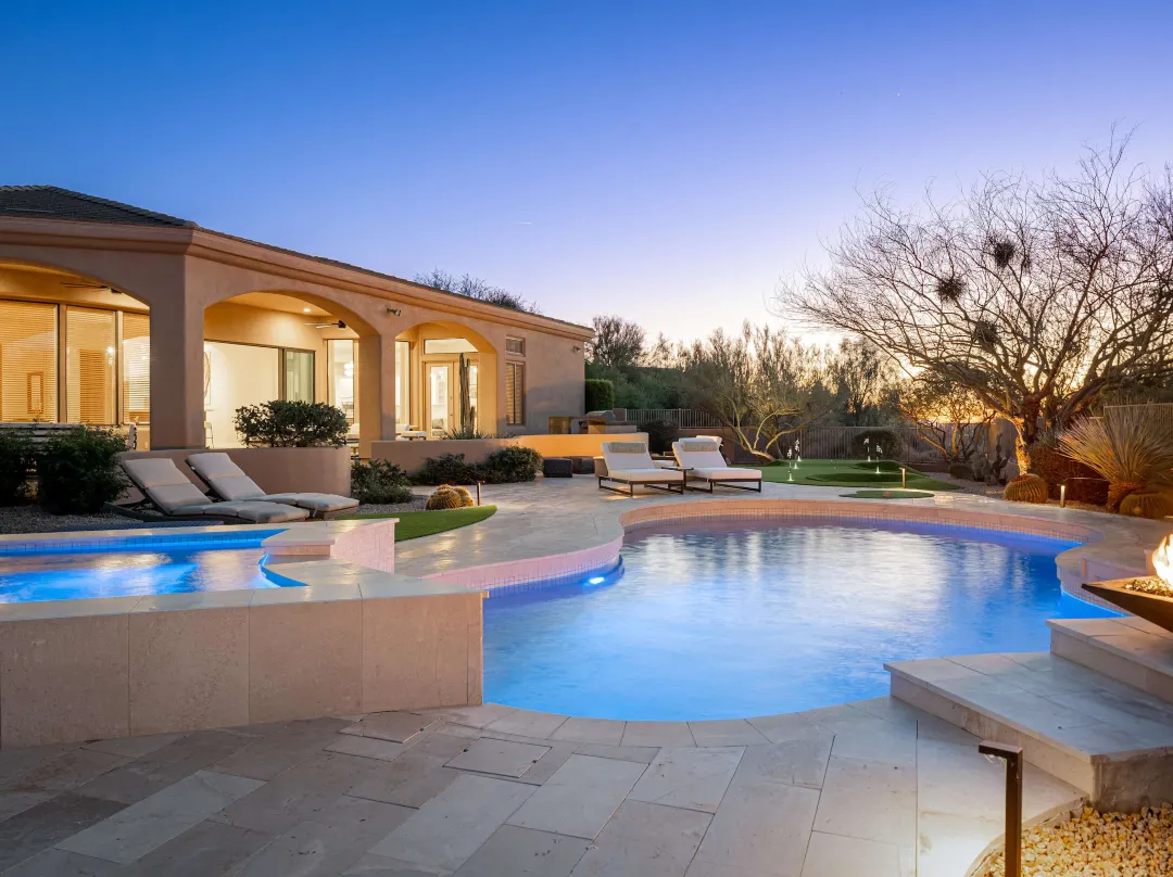 Chic Oasis - Dream Backyard, Pool, Serene Lounge - Carefree, AZ