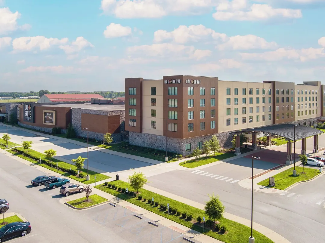 Oak Grove Racing Gaming Hotel - Clarksville, TN