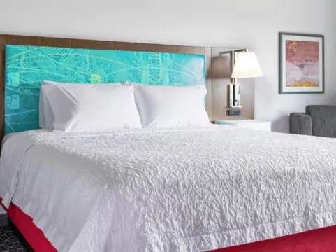 Hampton Inn & Suites By Hilton Irving Dfw Airport North - Grapevine, TX