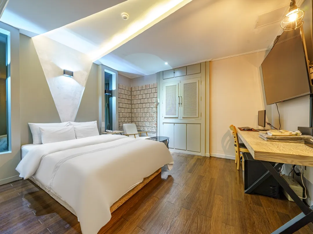 24 Block Hotel - 용인시