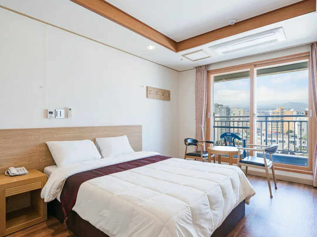 Seogwipo Eia Hotel - Seogwipo