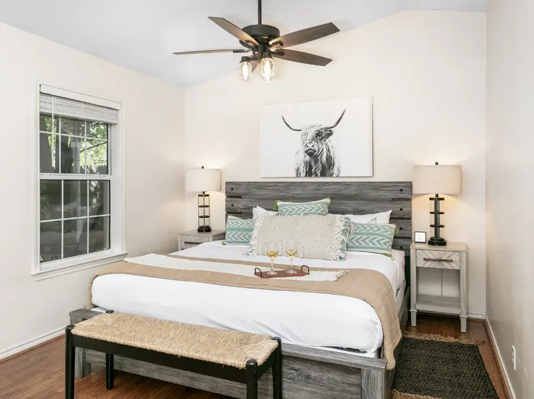 Outdoor Pool And Hot Tub Retreat - Enchanting Luxurious Haven - Fredericksburg, TX