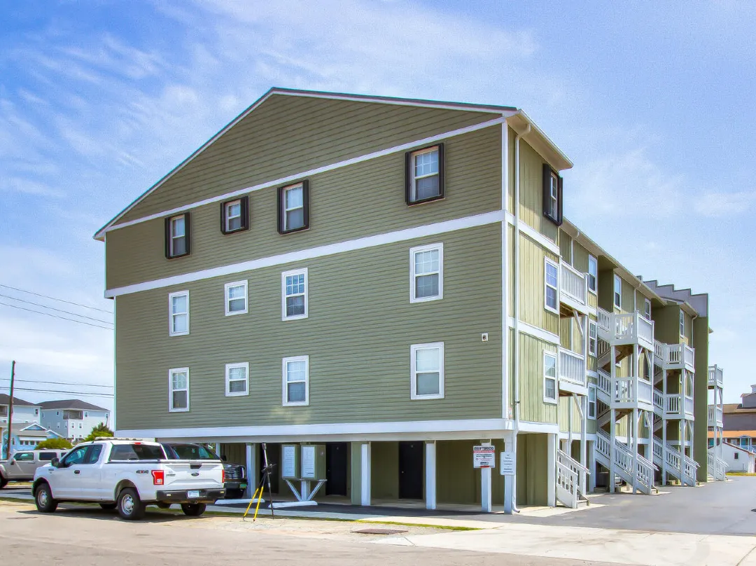 Seasonal Pool And Beach Access - Charming Coastal Retreat - Carolina Beach, NC